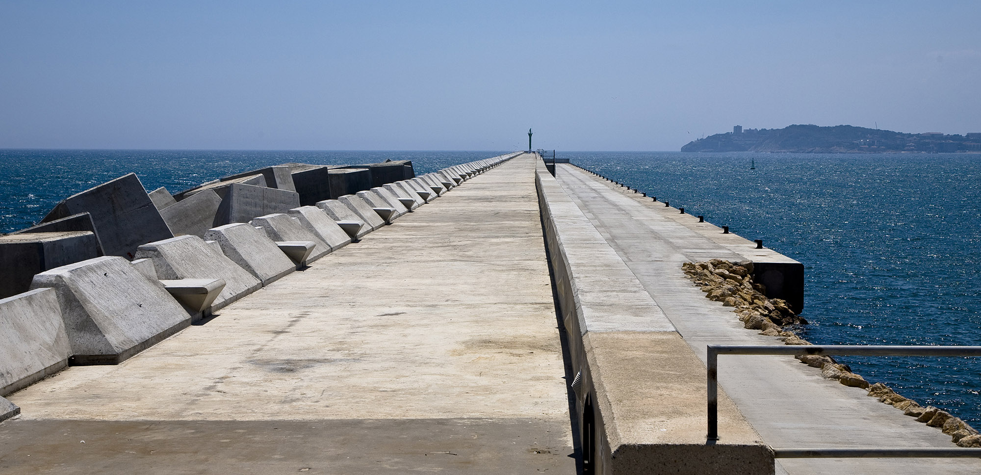 Breakwater Sea Wall - Port of Tarragona | ACCIONA | Business as unusual